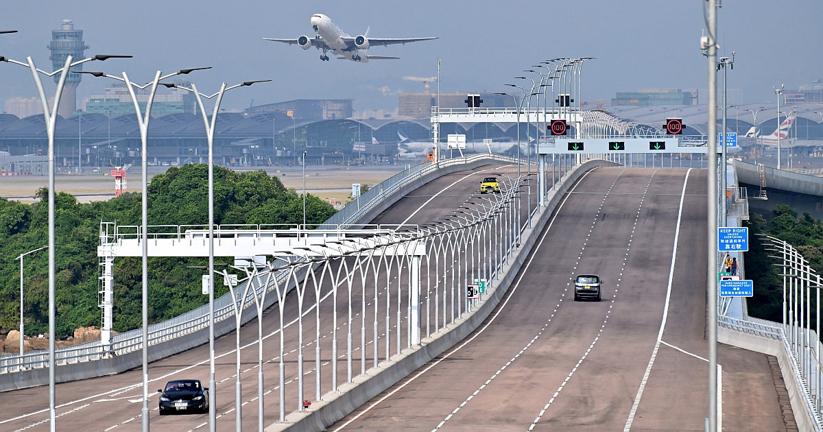 New SkyPier Terminal at Hong Kong Airport offers easy transfers to ...